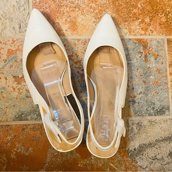 Alfani | Shoes | Alfani Stepflex Slingback Kitten Heels White Pointed ...